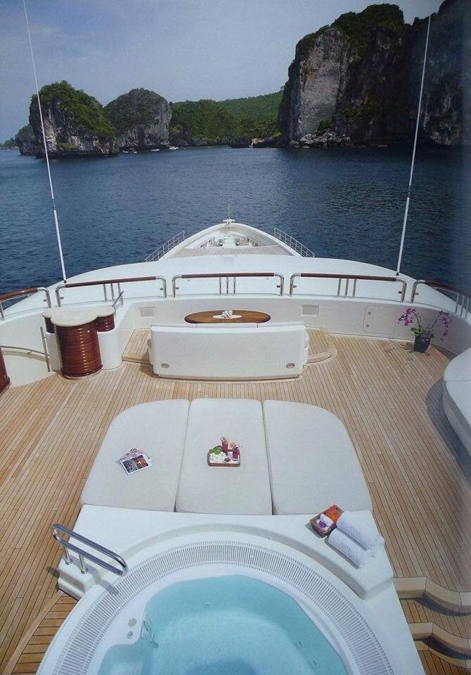 Yacht ANNA I, Feadship | CHARTERWORLD Luxury Superyacht Charters